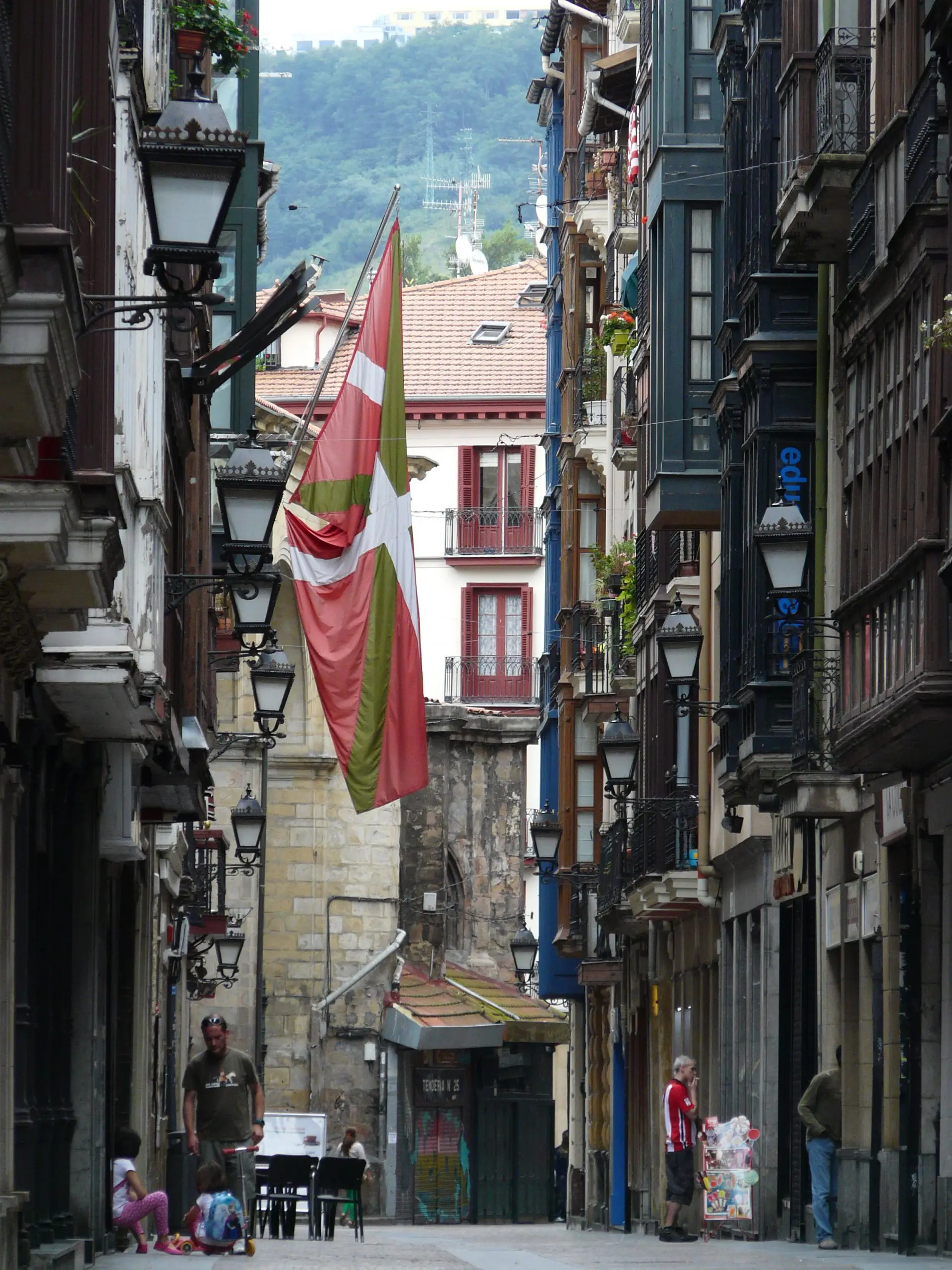 Seven Streets of Bilbao - BASQUE COUNTRY GUIDE